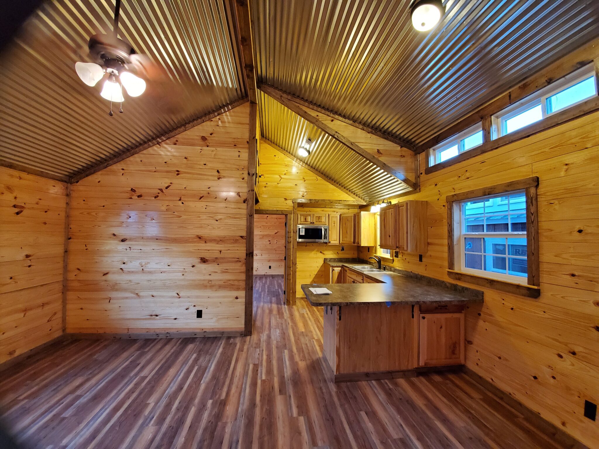Wolf Valley Tiny Homes & Luxury Suites in TX, OK and AR.